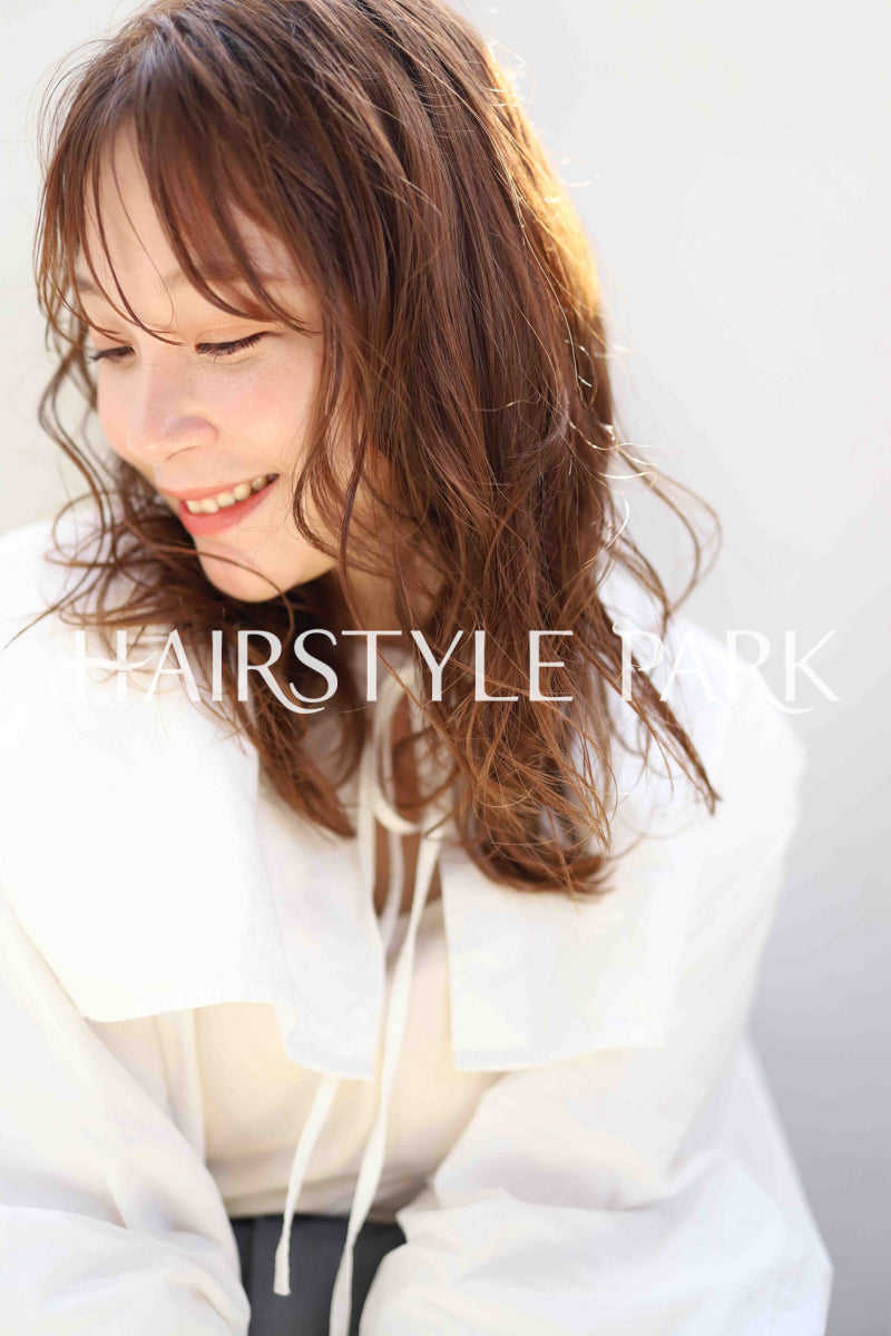 ヘアスタイル写真PhotoNo:305-1 (26) [ロング,レディース,ナチュラル,モテ・愛され,カラー,パーマ,縦型 ]-ヘアスタイルパーク-